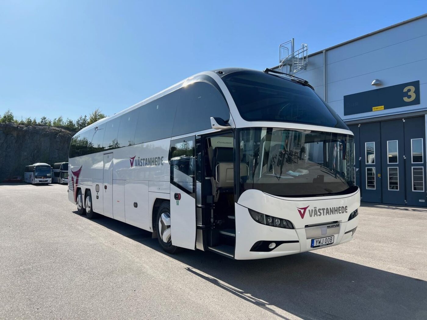 Svenska Neoplan levererar 2 fabriksnya Neoplan Cityliner P15! - Neoplan